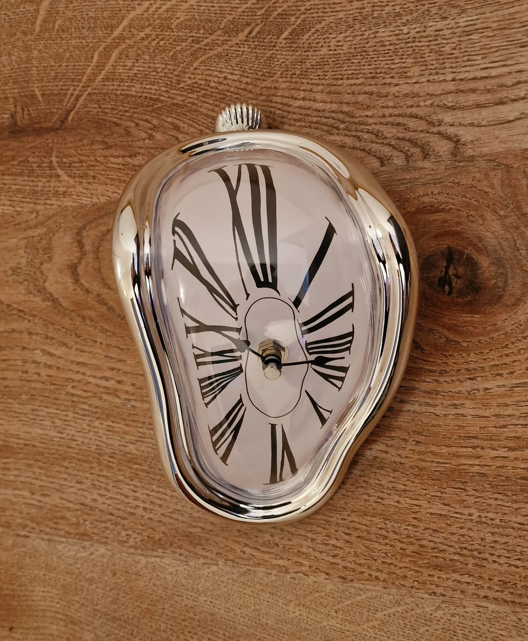 MELTING CLOCK® – Nidou