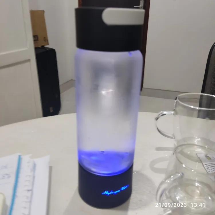 Lumiq™ PRO Bottle