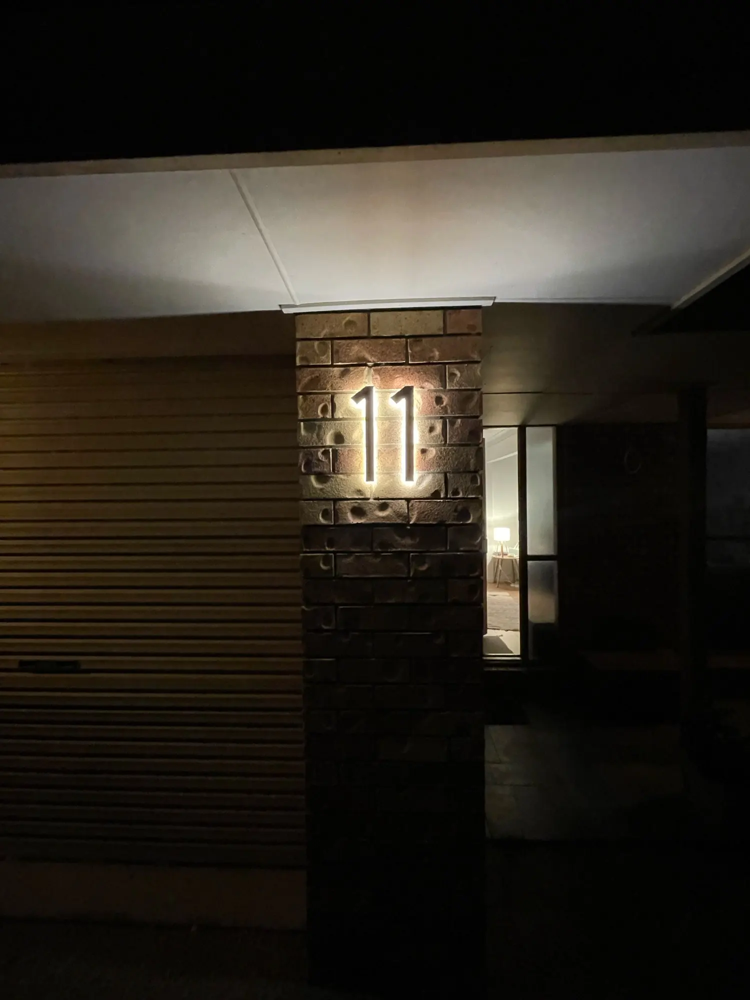 Illuminated House Numbers Backlit Led House Numbers Solar – BacklitLEDsign