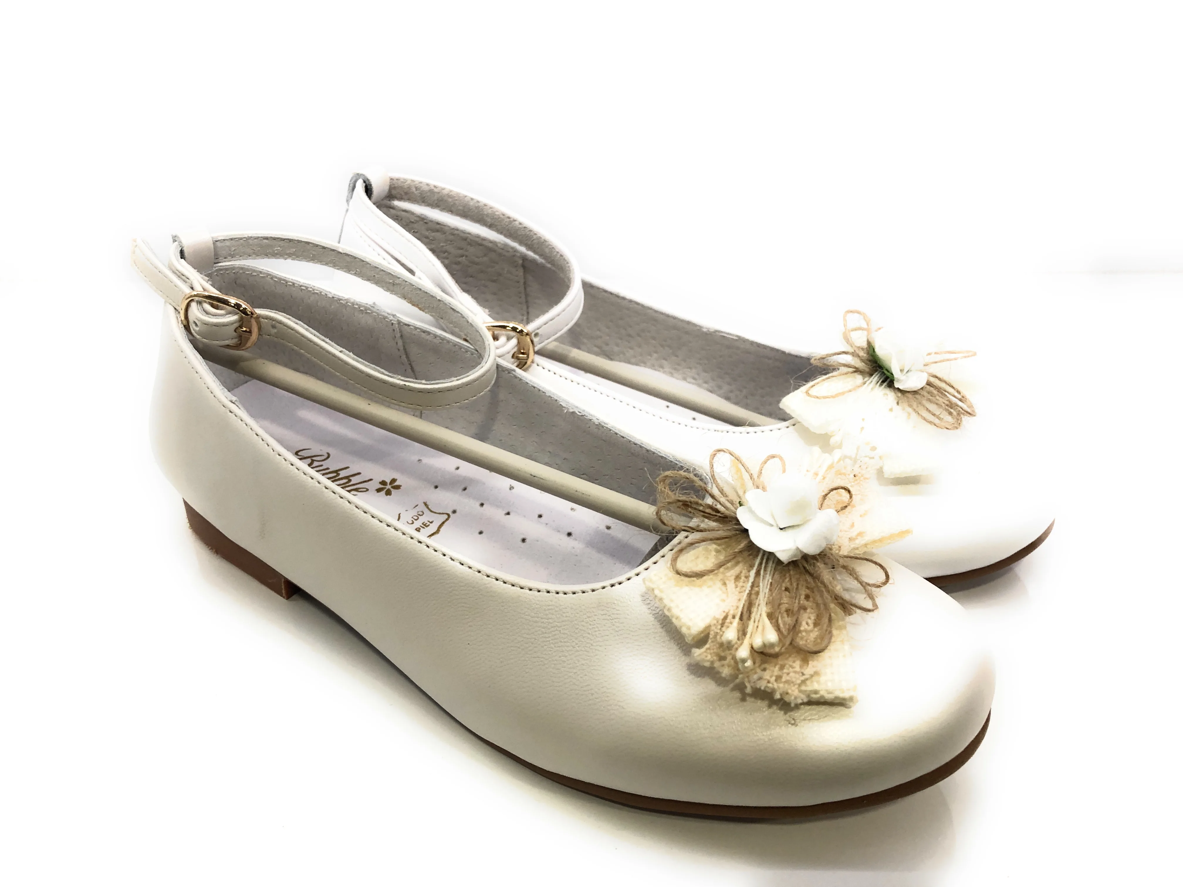Girls communion ankle holding shoes with bow and flower skin ...