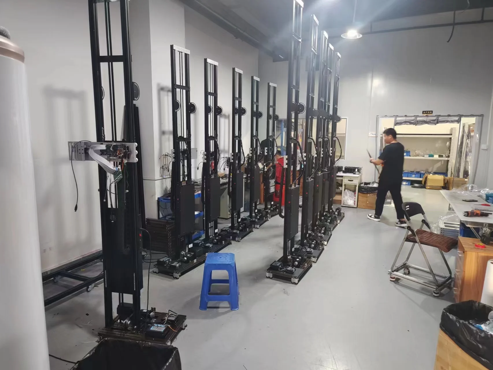Robotic Wall Painting Machine: Real-World Performance, Setup Challenges ...