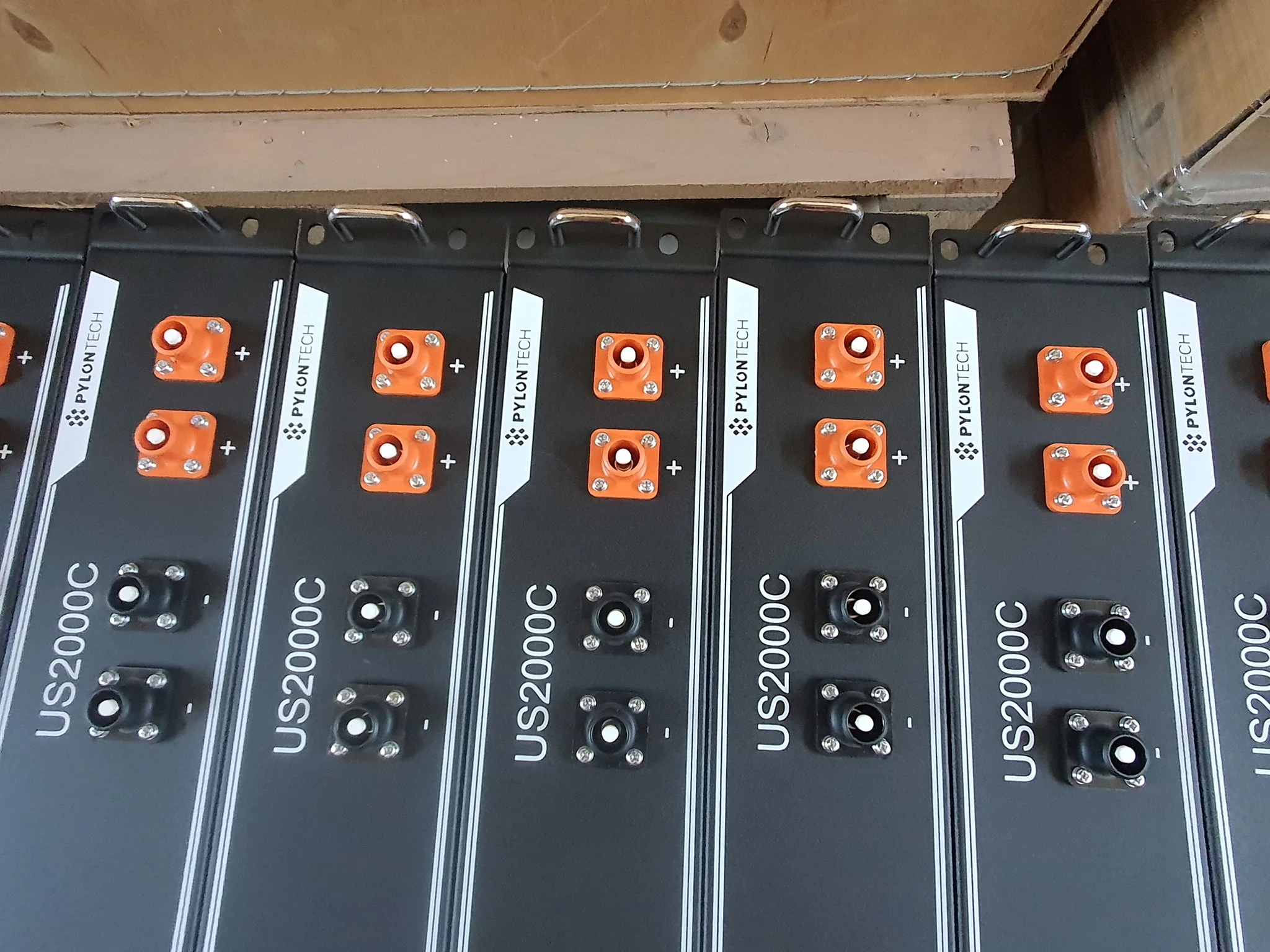 Pylontech 48V US2000C-Lithium-Eisen Phosphat Batterie NEUE BATTERIE