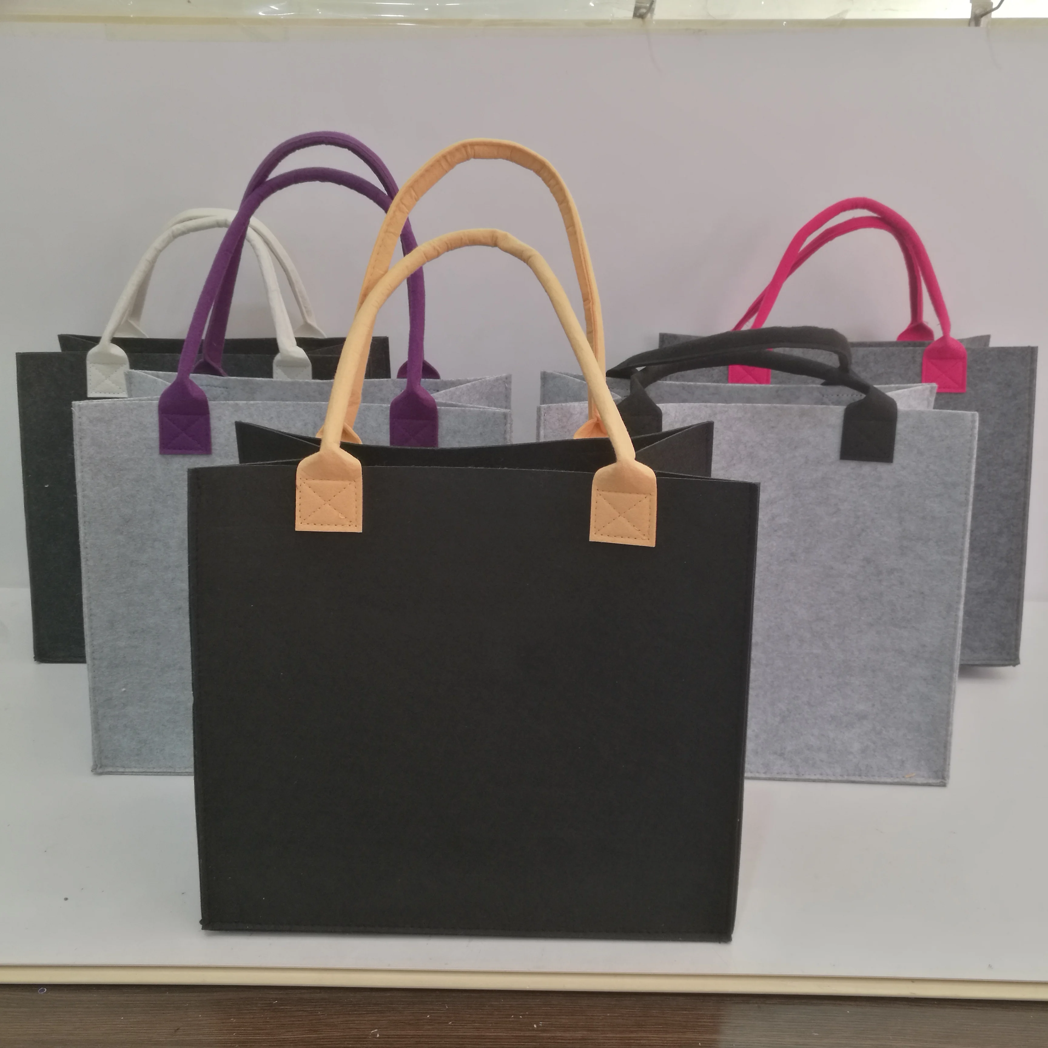 Durable-Felt-Shopping-Gift-Bags-with-Custom-Design-for-Wedding-Events ...