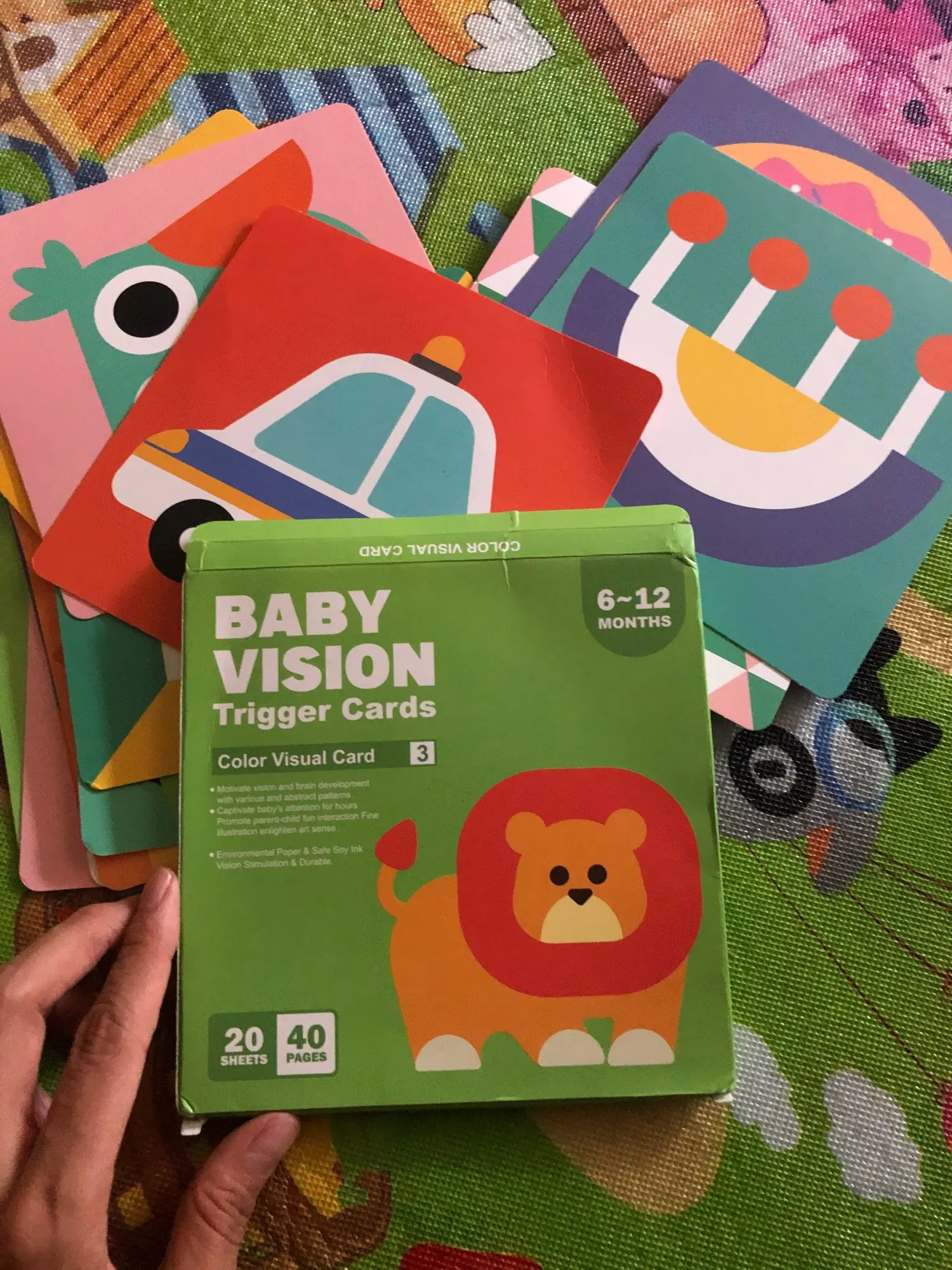 Cartes de stimulation visuelle pour bébé Montessori
