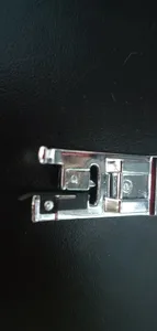 Стальная лапка для оверлока SA135 для швейных машин Singer, Brother ...