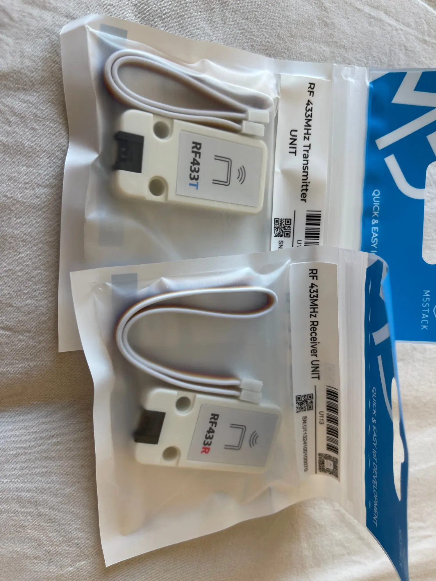 M5Stack RF433T/R Wireless RF Transmitter & Receiver Working Frequency ...