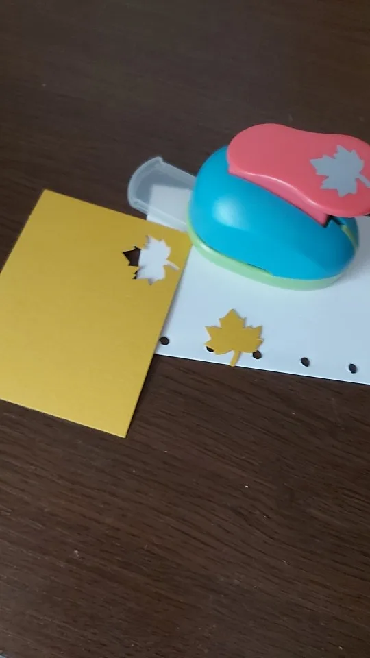 DIY Flower Paper Cutter - Mavigadget