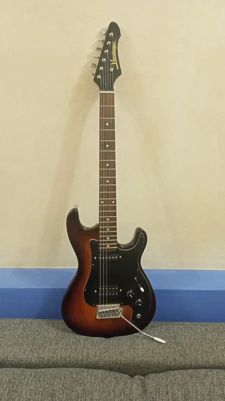 B-y-feito-na-indon-sia-samick-vantage-stratocaster-Transporte-r-pido-guitarra-el-trica-guitarra.jpeg