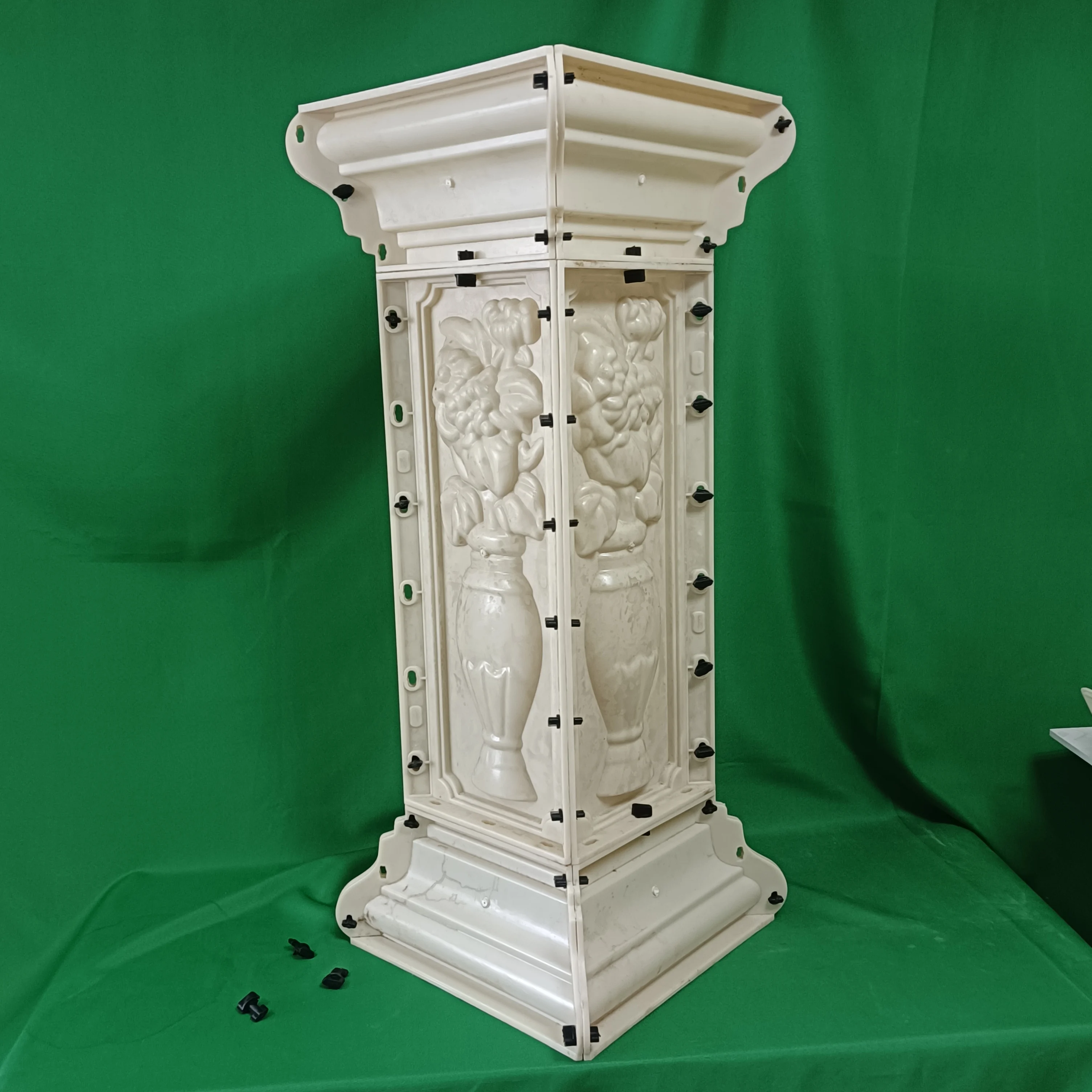 Decorative Plaster Pedestals Columns And Plastic