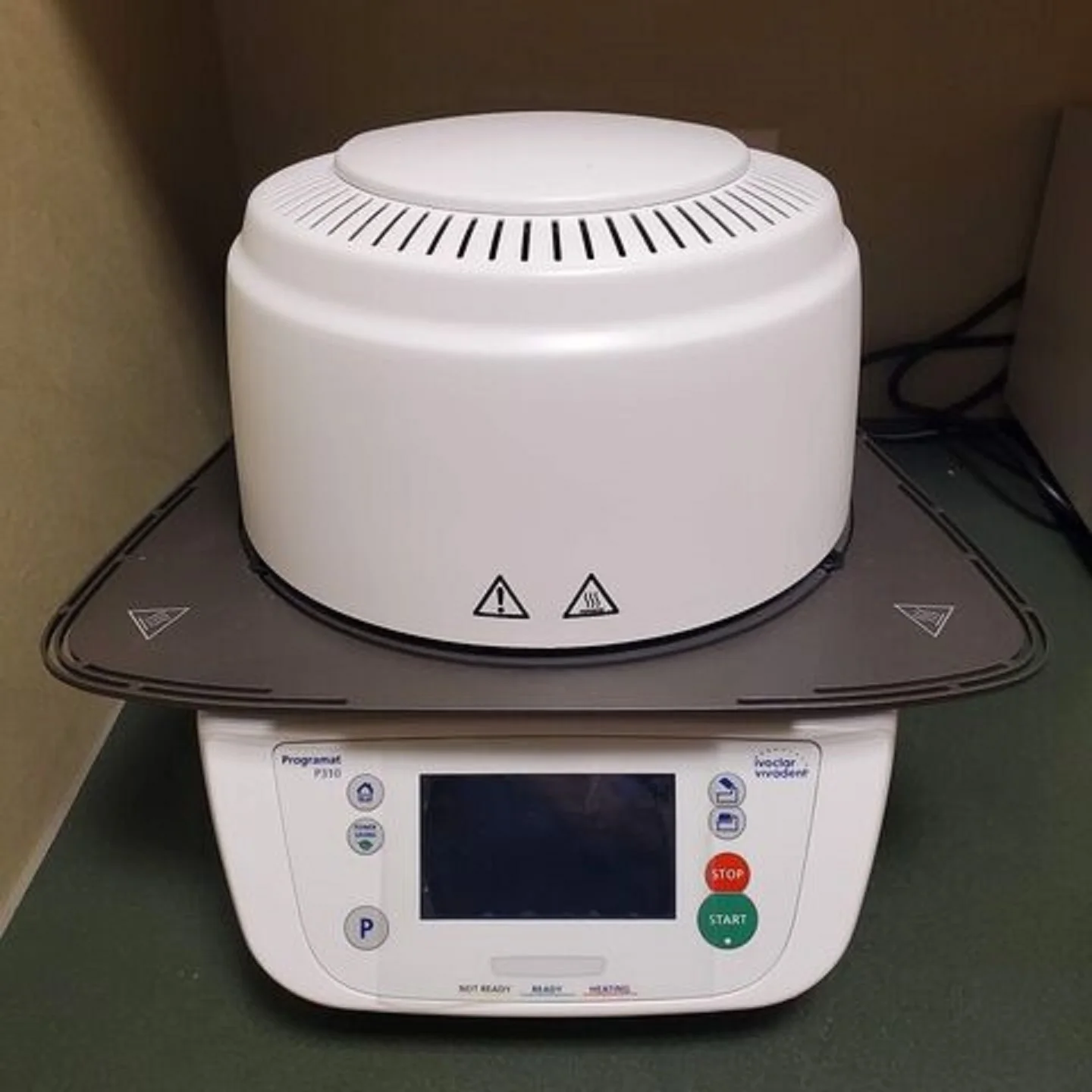 New-Ivoclar-Vivadent-Programat-P710-G2-Dental-Ceramic-Furnace.jpg