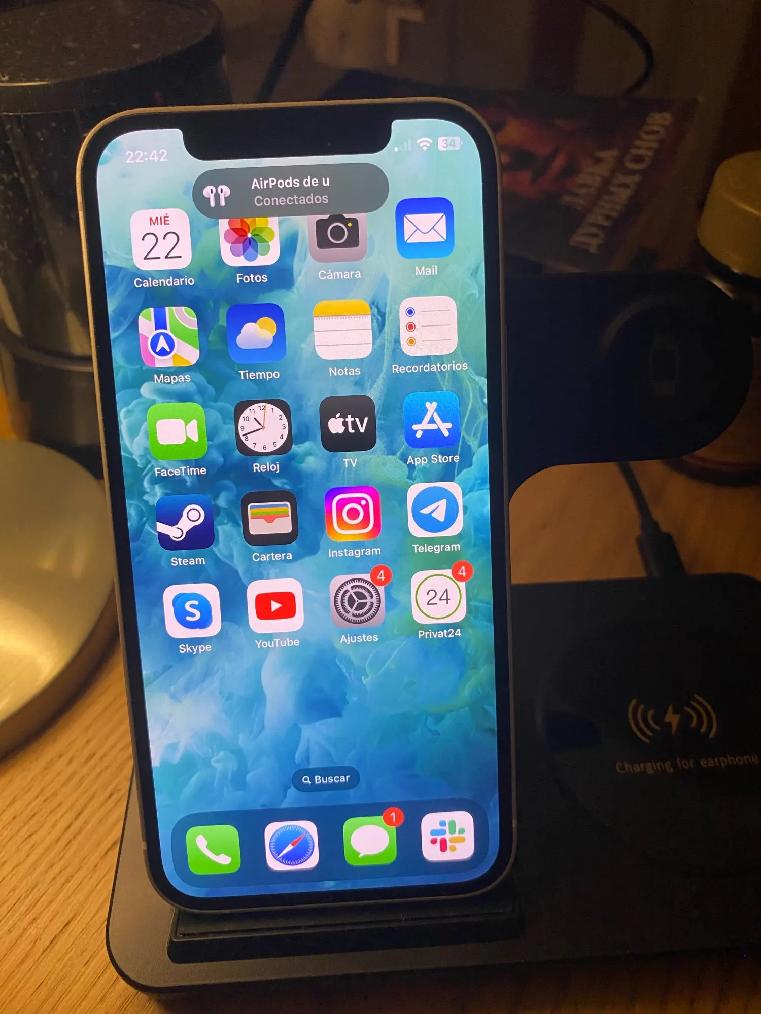 VersaCharge 3-in-1 Wireless Charger Stand Pad