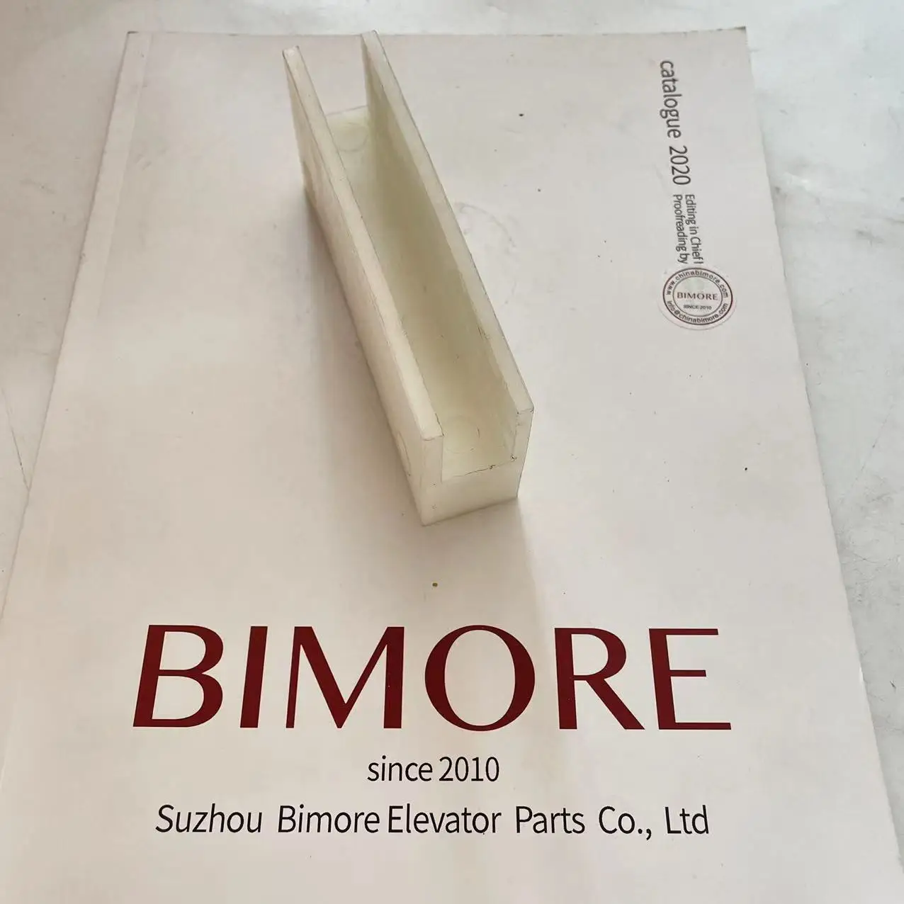 Elevator-Counterweight-Guide-Shoe-Insert-White-Nylon-L120mm-Groove ...