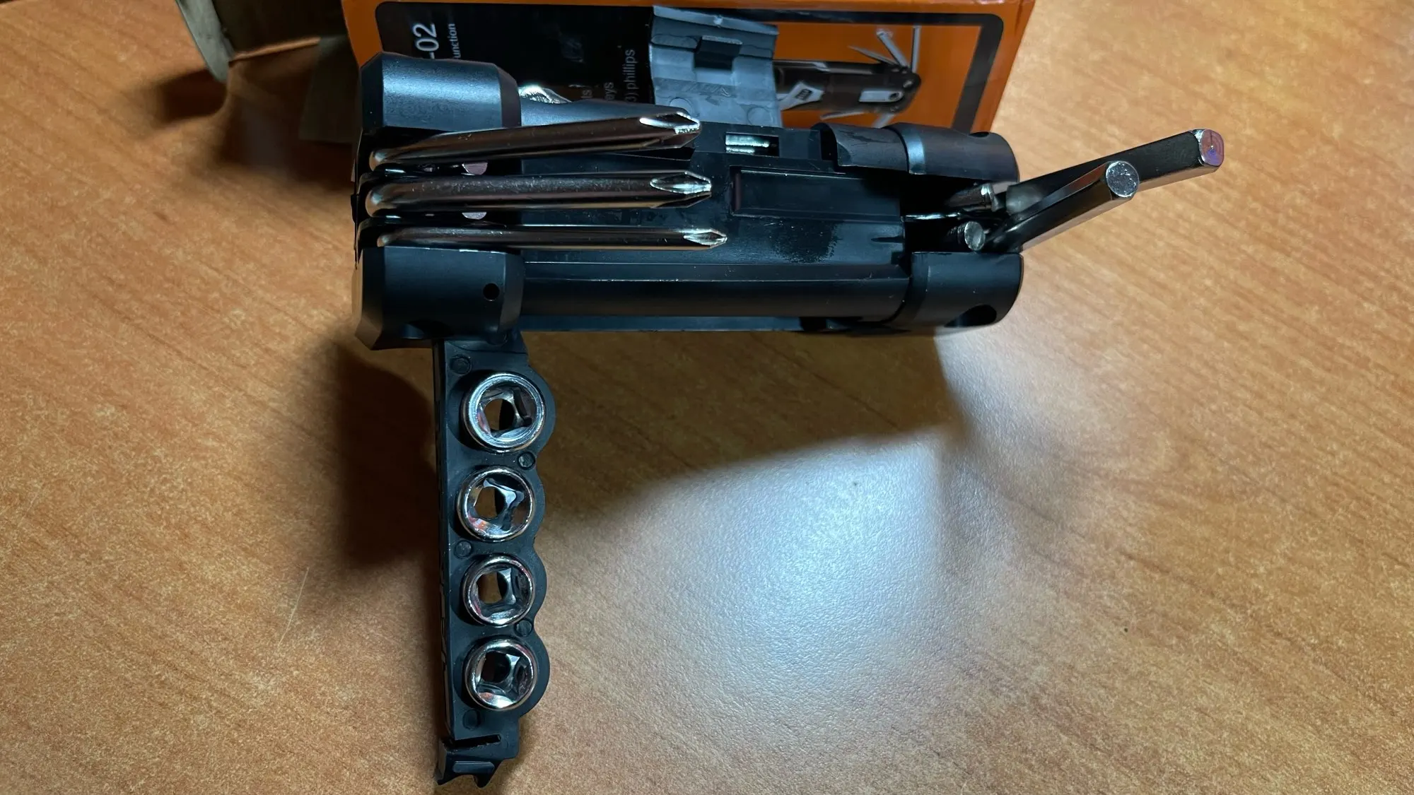 Handy Hero Multifunctional All Tool Kit - Mavigadget