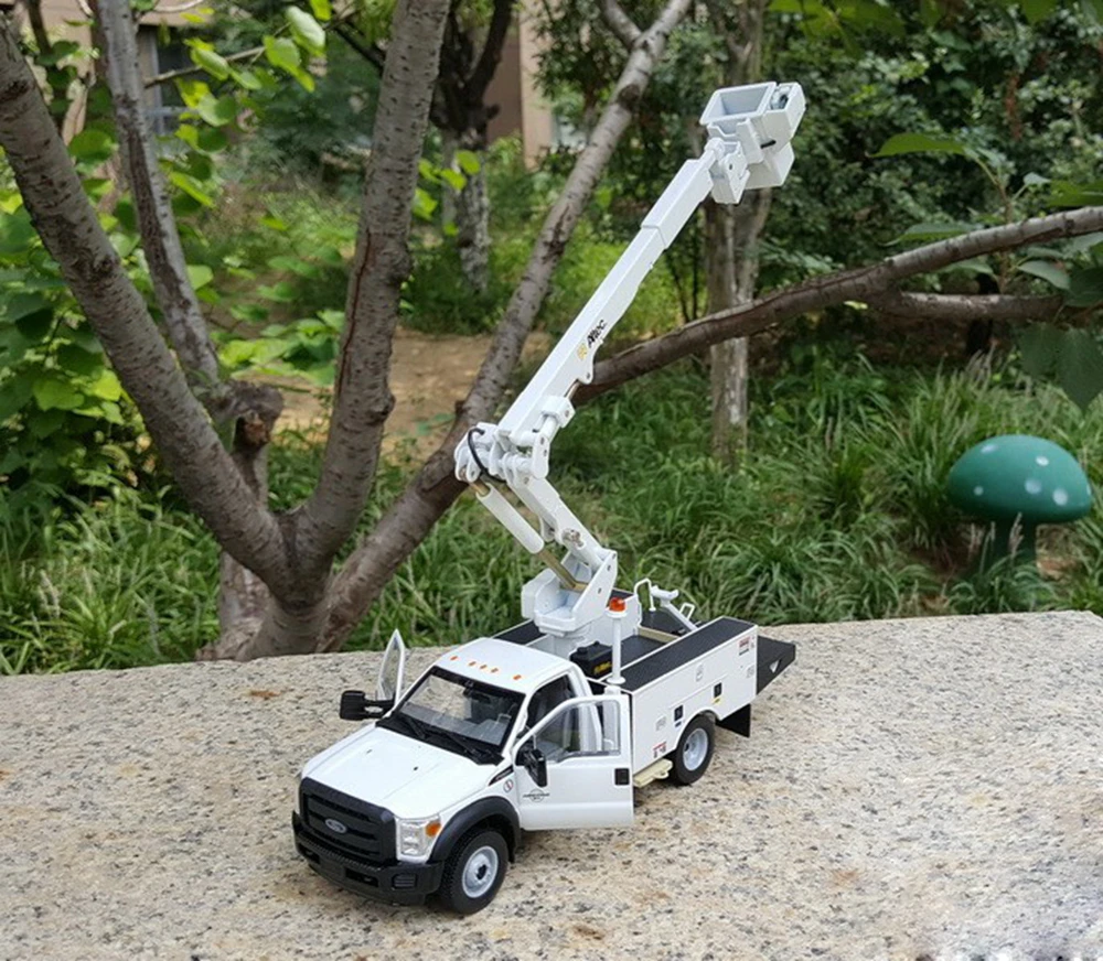 1/34 Scale Altec At40g Impex/sunr Bucket Truck Diecast Model Toy ...
