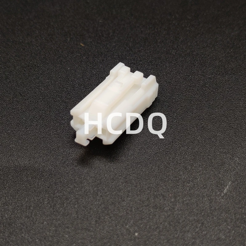 The original 90980 11148 2PIN automobile connector plug shell and ...