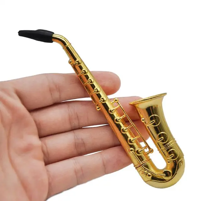 Metal Saxophone Pipe - BudSphere