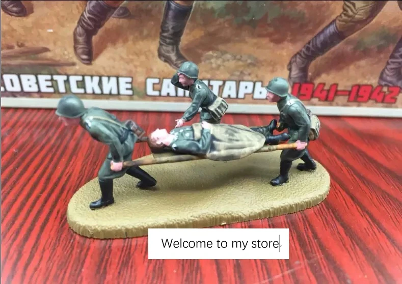 super mini pvc figure 1/72 German medical team medical soldier scene ...