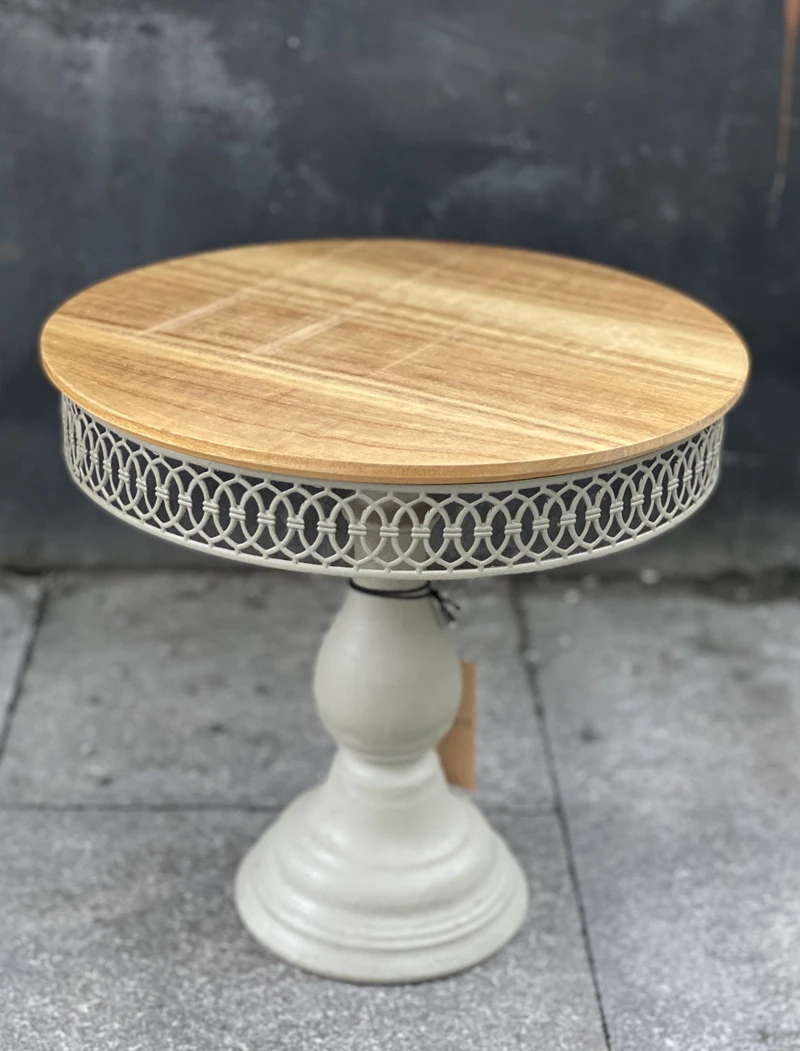 Metal Vintage Cake Stands