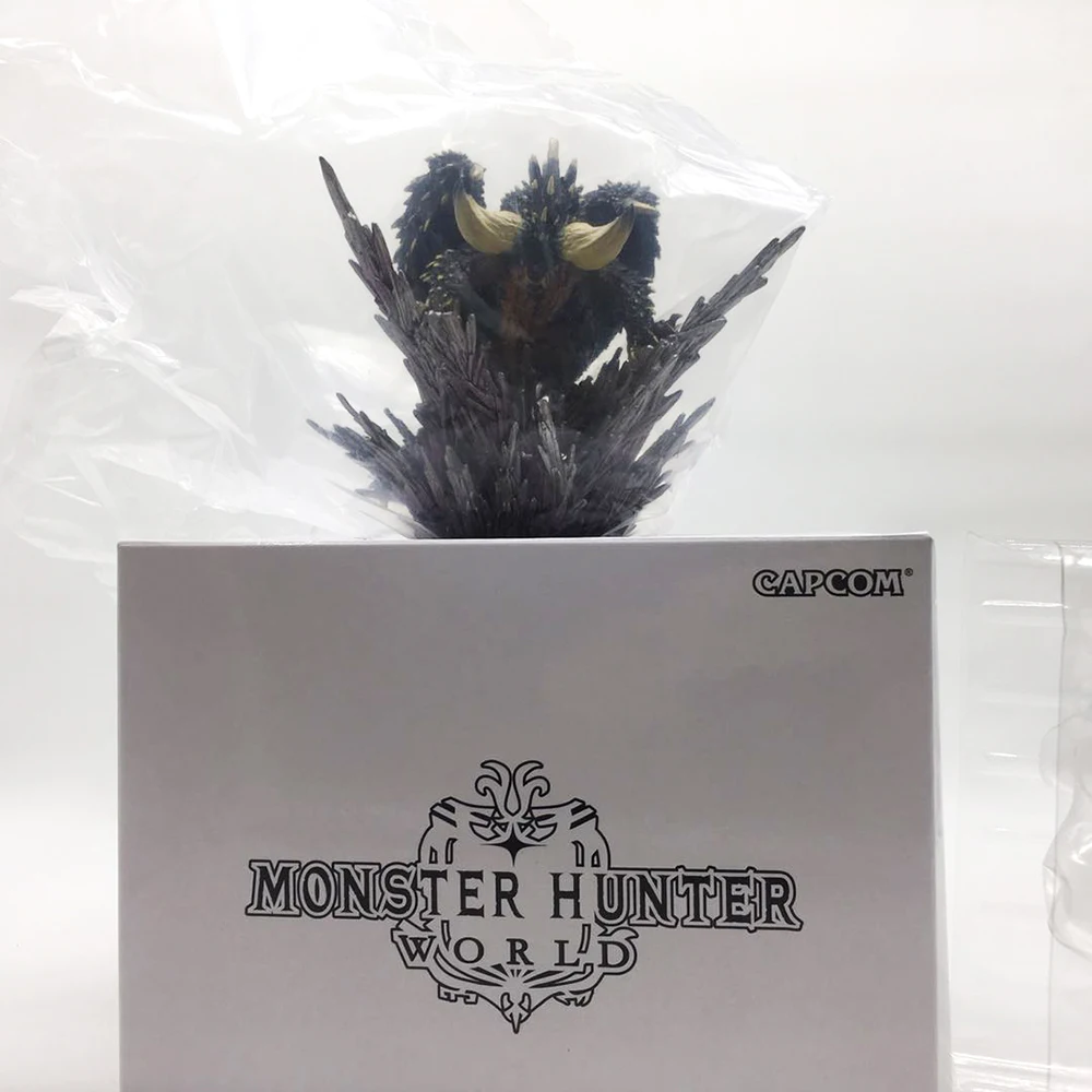 Original Japan Anime Monster Hunter XX Figure Nergigante PVC Models ...