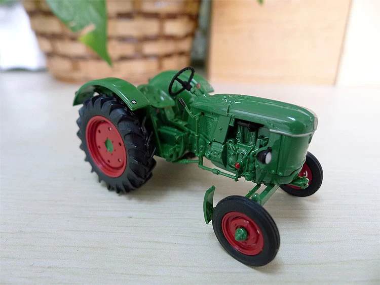 1:43 1963 D25 France Retro Tractor Model Alloy Collection - Military ...