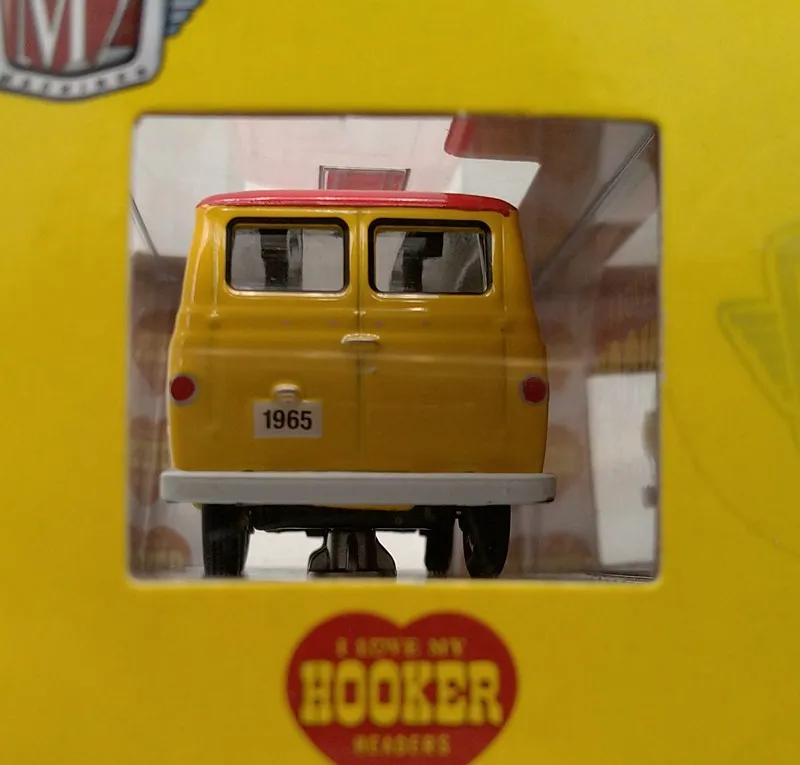 M2 Diecast Machines Model Kit 1965 Ford Econoline Van S02 22-04 1:64 ...
