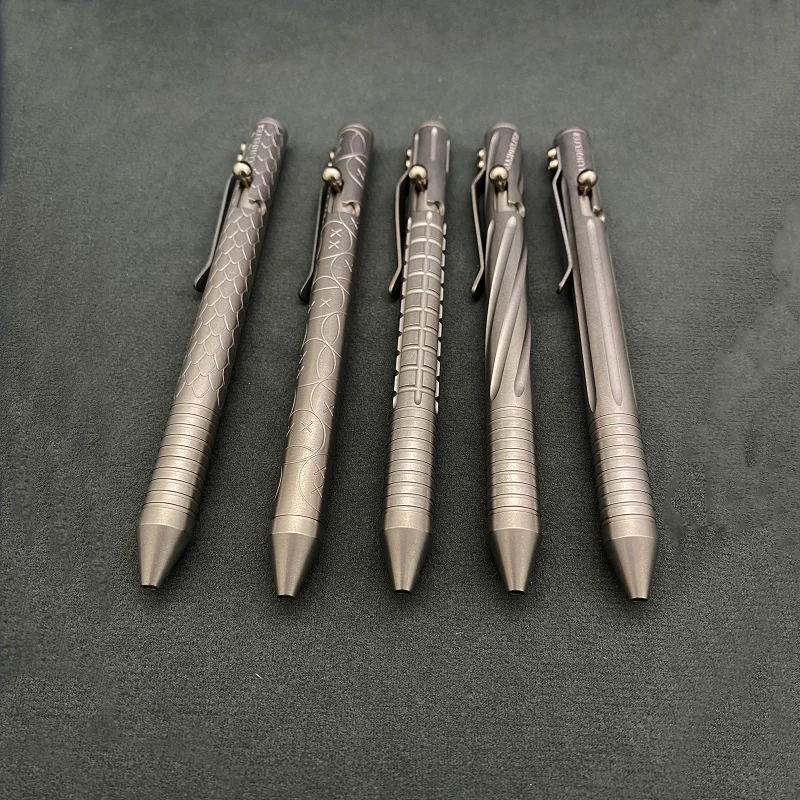 Titanium-Tactical-Signature-Pen-Bolt-Compression.png