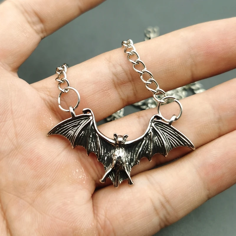 Bat Chain Necklace – gazolines