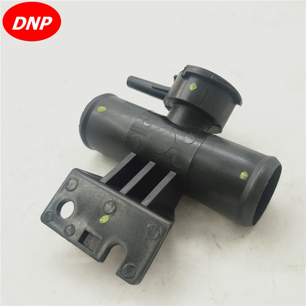 DNP Cuello de relleno de refrigerante para radiador Mitsubishi ...