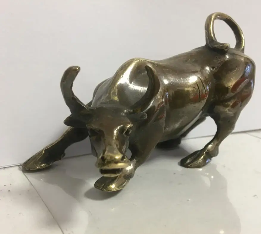 Beautiful And Mighty Wall Street Bull Bronze Statue Desk Furnishings ...