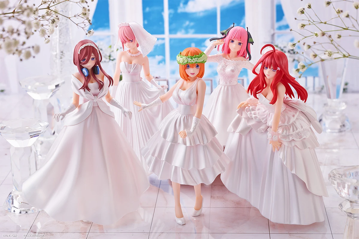 Quintessential quintuplets wedding dress | Beachweddingtips.com