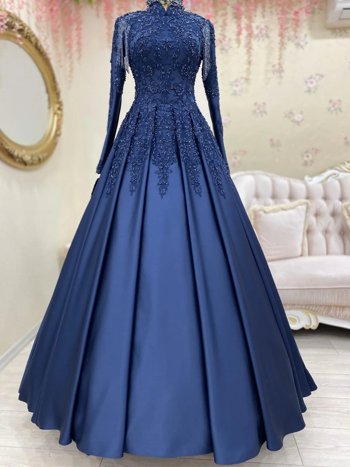 Elegant-Long-Sleeve-Muslim-Prom-Dress-2022-Beaded-Satin-Saudi-Arabic ...