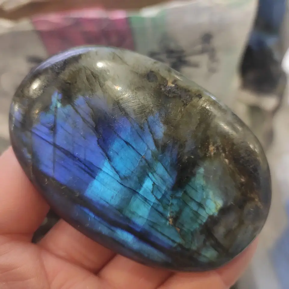Piedra-de-labradorita-Natural-piedras-de-Palma-de-cristal-cristales ...