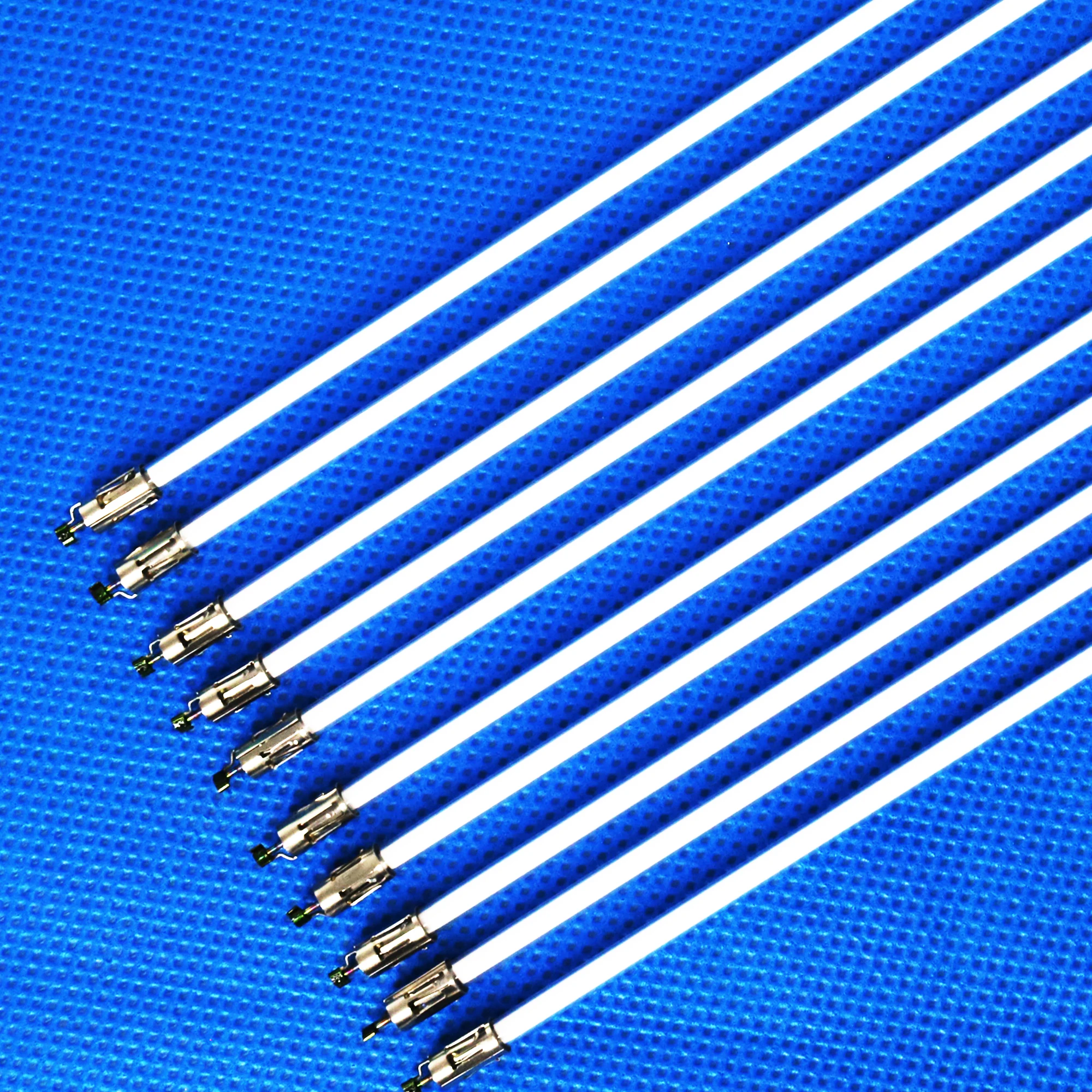 Tubo de retroiluminación CCFL LCD de lámpara de 32 ", 704MM x 3,4 MM ...