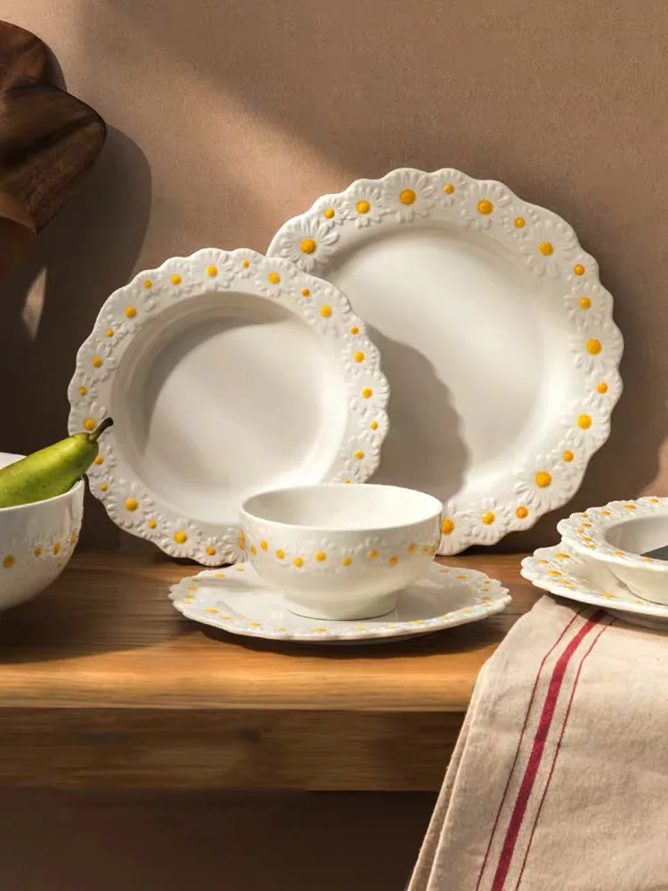 Ceramic Embossed Daisy Dinner Set Plate And Dishes Household Soup Bake ...