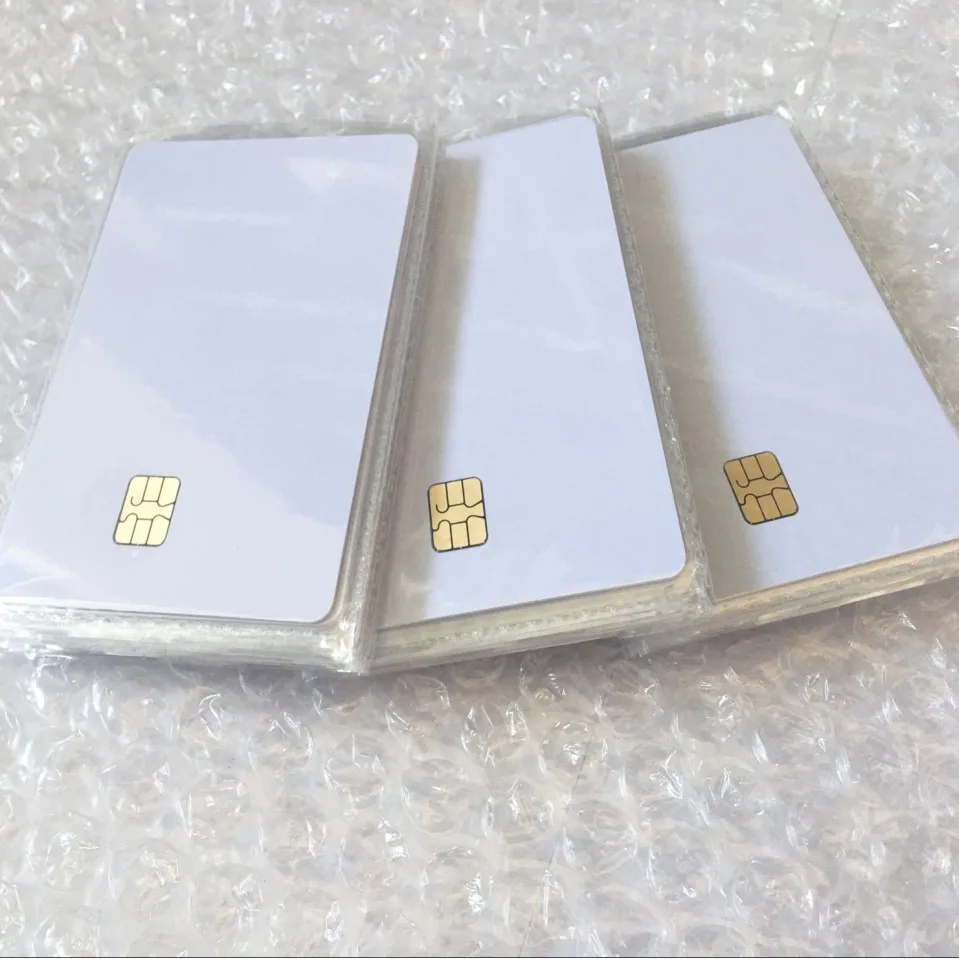 100 Db Üres Pvc Sle-4442 Ic Kártya / Iso7816-3 Sim Contact Card Sle4442 ...