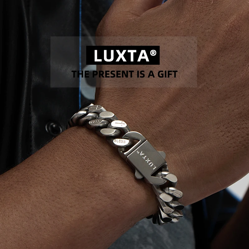 H10d7aa1b31f9433e934887120e02ceddh.jpg
