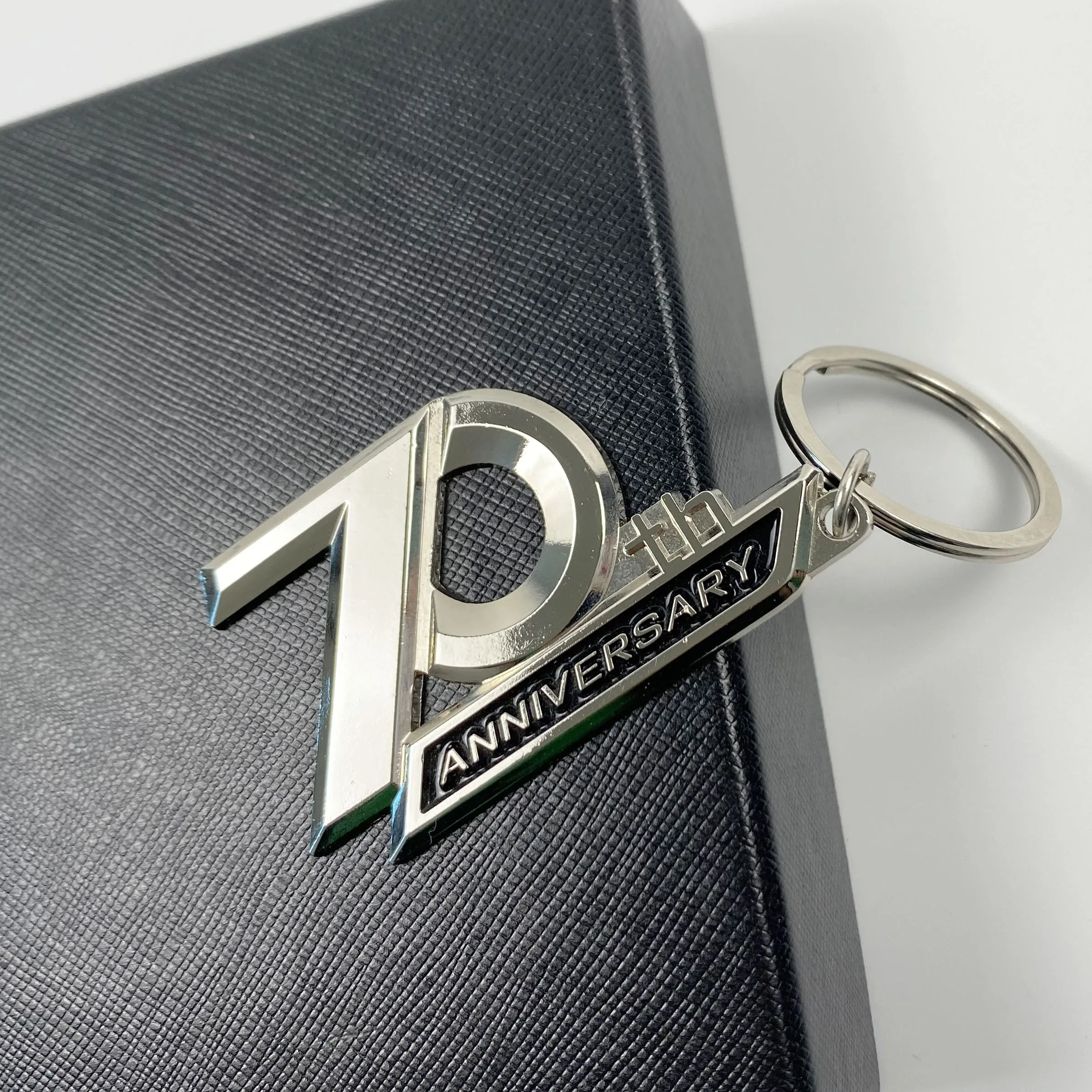 70th-Anniversary-Metal-Key-Chain-Holder-For-Toyota-Land-Cruiser-70 ...