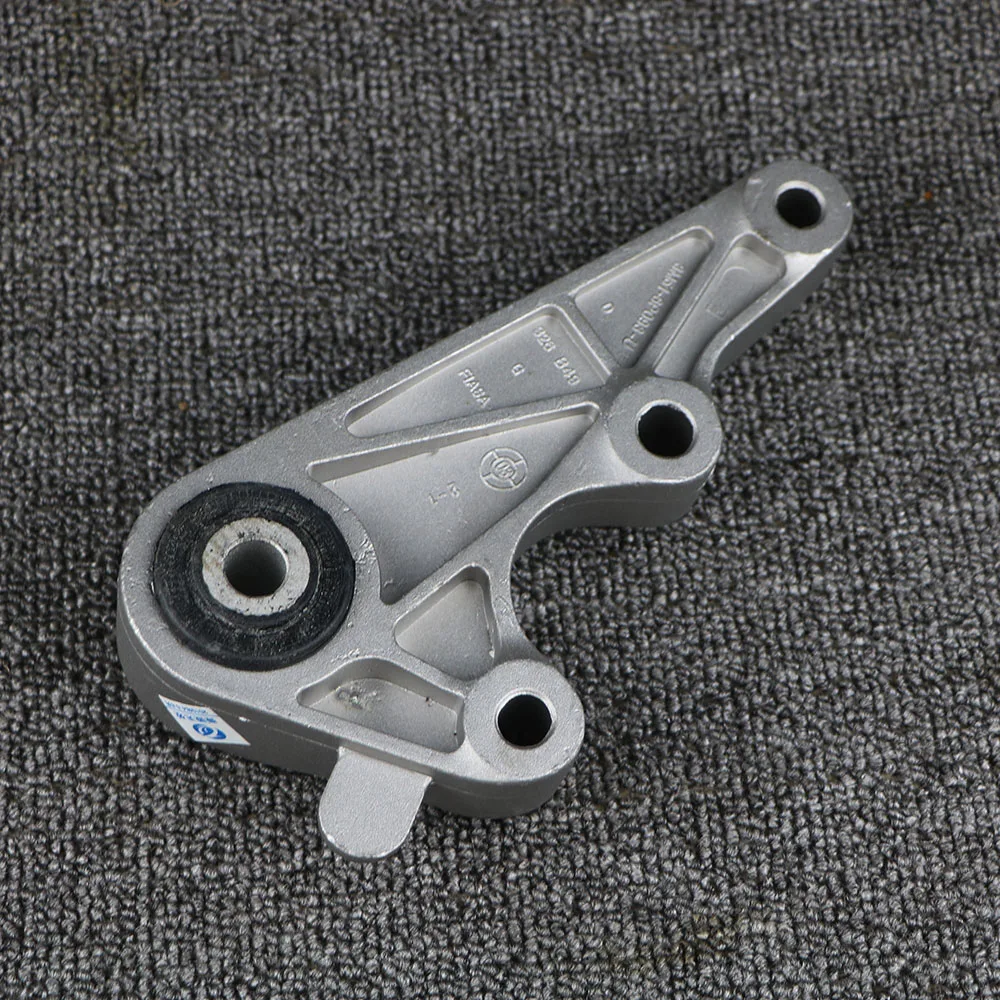 31277998 30666626 엔진 토크 암 스트럿 마운트 하단 수동 변속기 장착 후면 하단 볼보 C30 C70 S40 ...