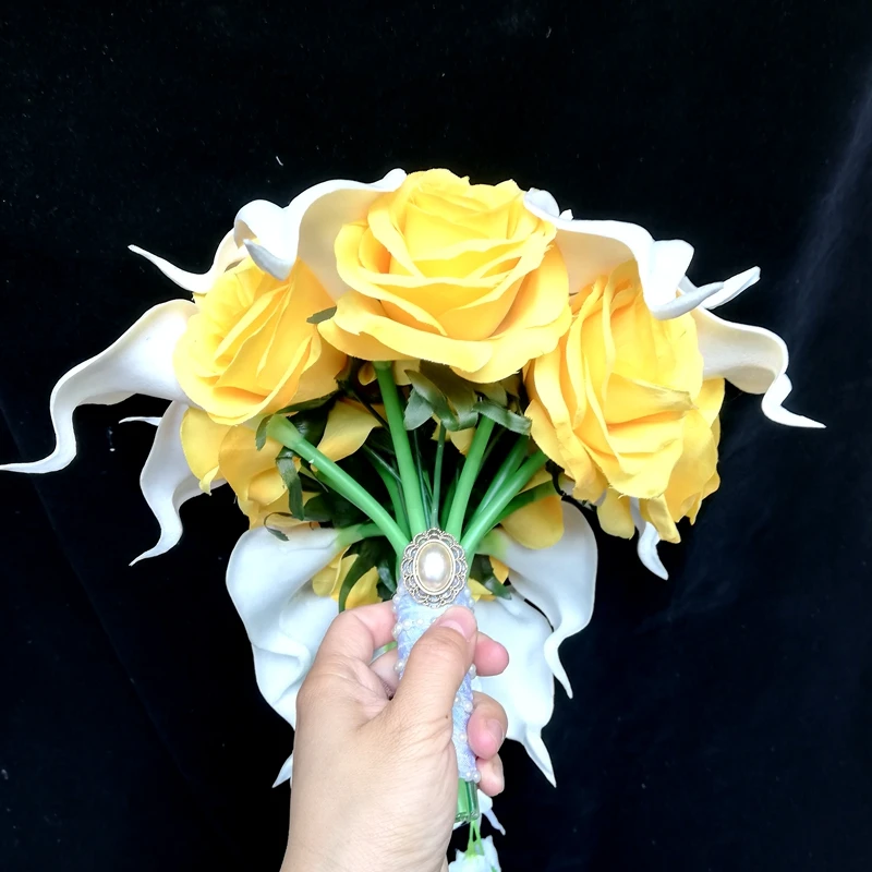 Yellow And White Rose Bouquets