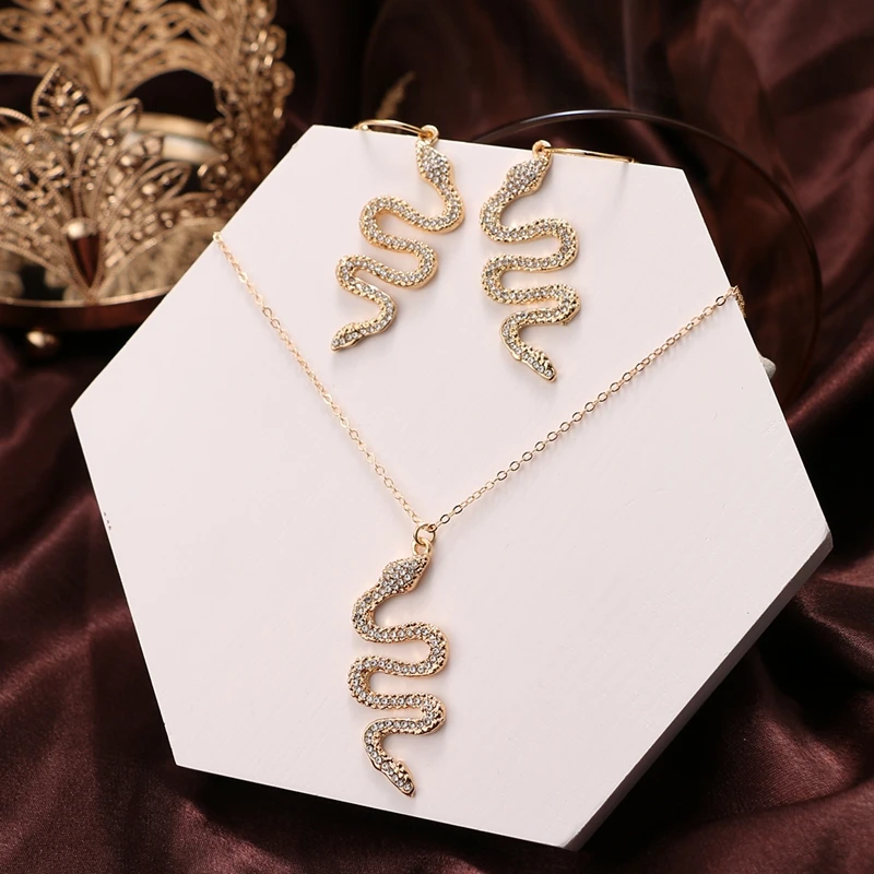 Ensemble de bijoux serpent en cristal pour femmes, collier et boucles ...