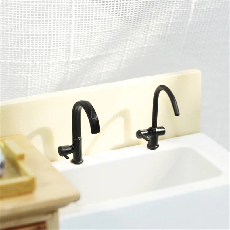 dollhouse furniture Miniature wash basin or sink dollhouse accessories ...