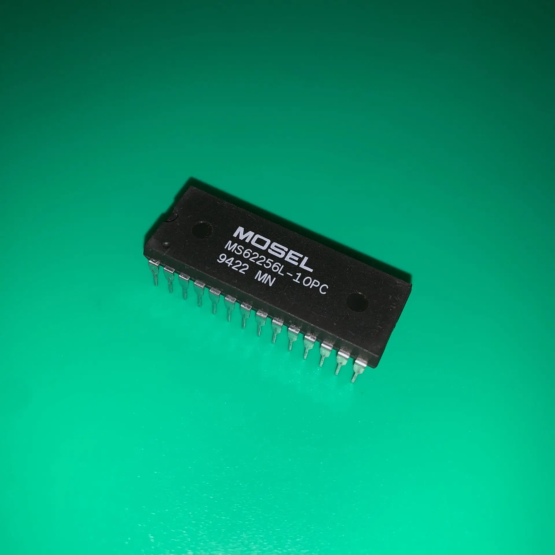 5pcs/lot MS62256L 10PC DIP28 MS 62256L 10PC IC MOSELMS62256L 10PC 32K x ...