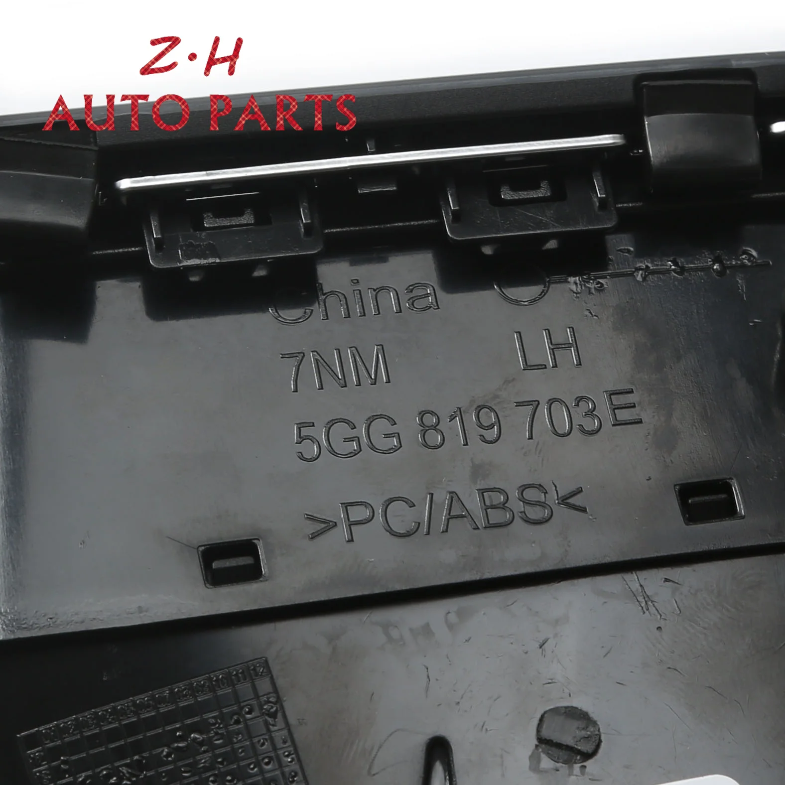 Black-Dashboard-Air-Outlet-For-VW-e-Golf-2014-2021-Variant-4Motion-R32 ...