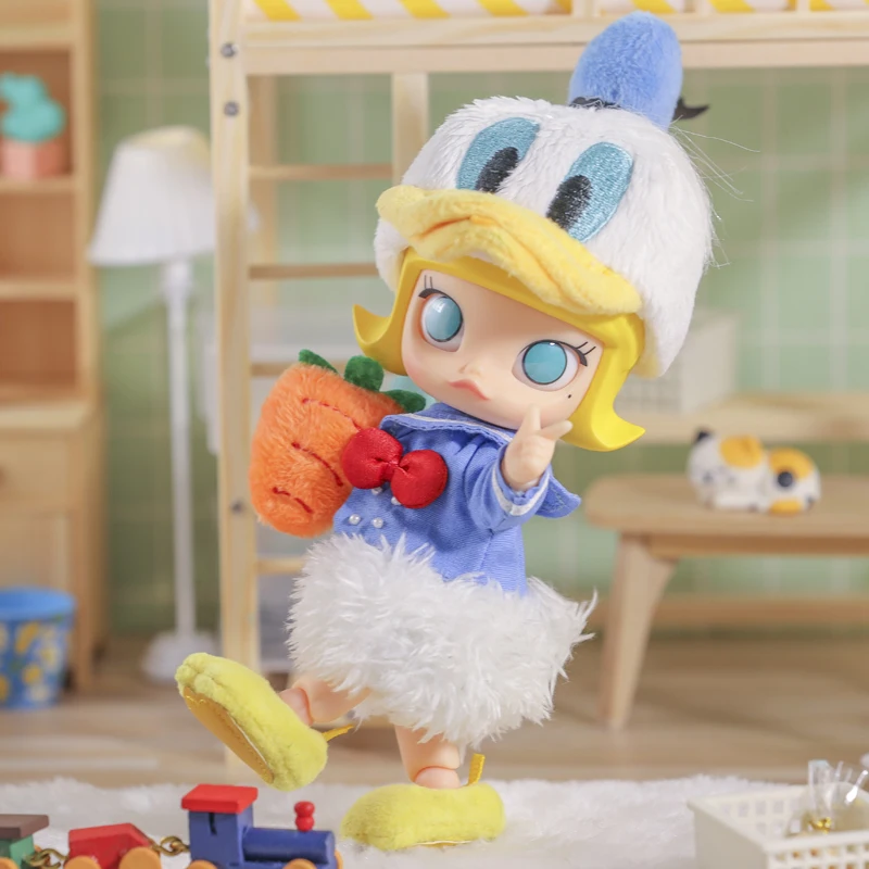 Pop Mart Molly × Hello Kitty BJD, 60% OFF