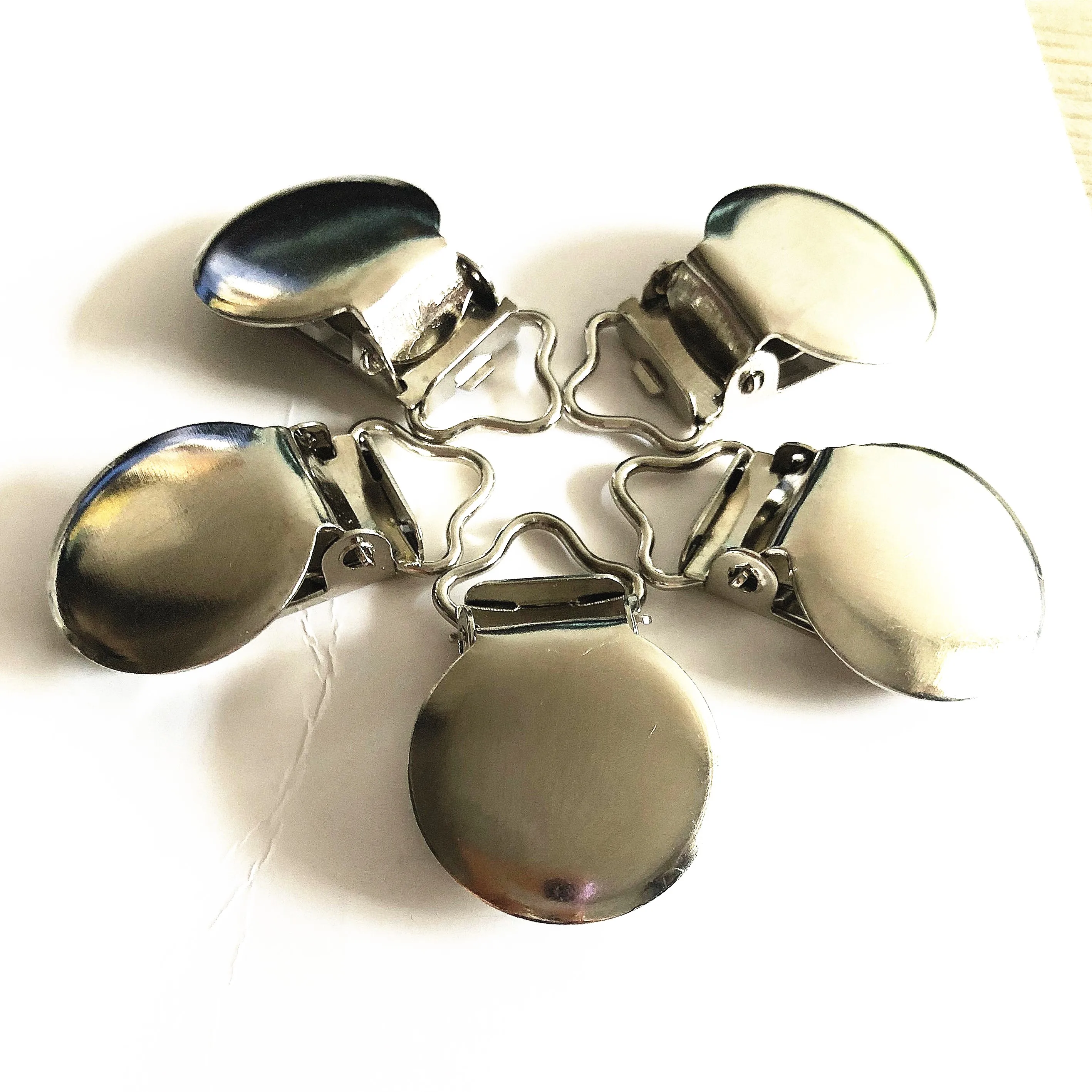 Metal Suspender Pacifier Clips Round Face Clasps Silver Baby Dummy ...