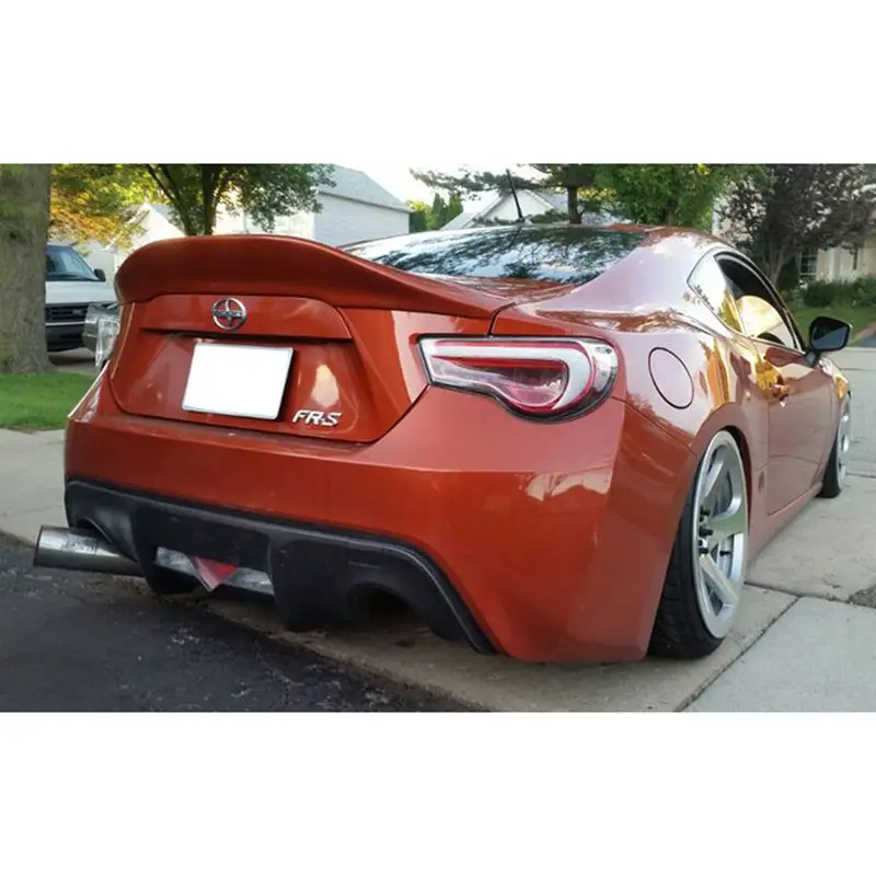 Subaru-BRZ-car-tail-box-type-FRP-primer-and-carbon-fiber-material ...