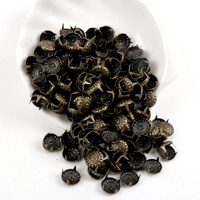 50pcs Mixed Round Metal Bronze Four Fastener Brads Spikes Scrapbooking ...