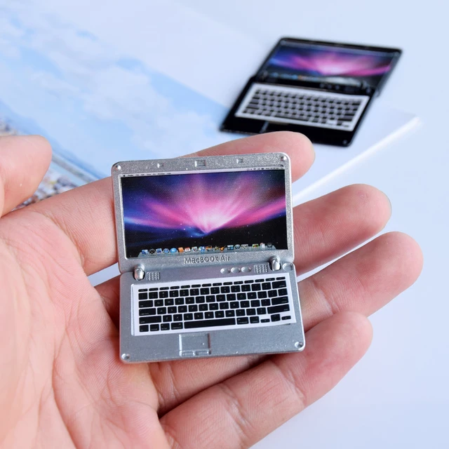Smallest Laptop In The World