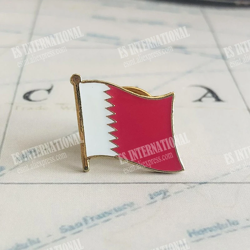 Qatar-National-Flag-Crystal-Epoxy-Metal-Enamel-Badge-Brooch-Collection ...