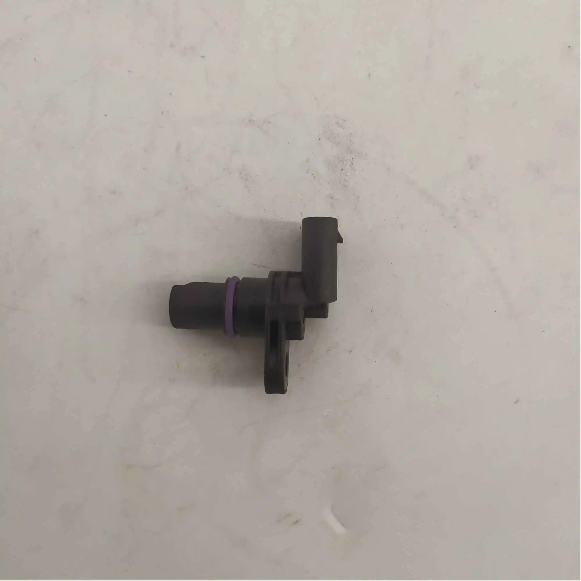 Good Quality Engine Camshaft Position Sensor For 2016 2017 2018 AUDI A6 ...